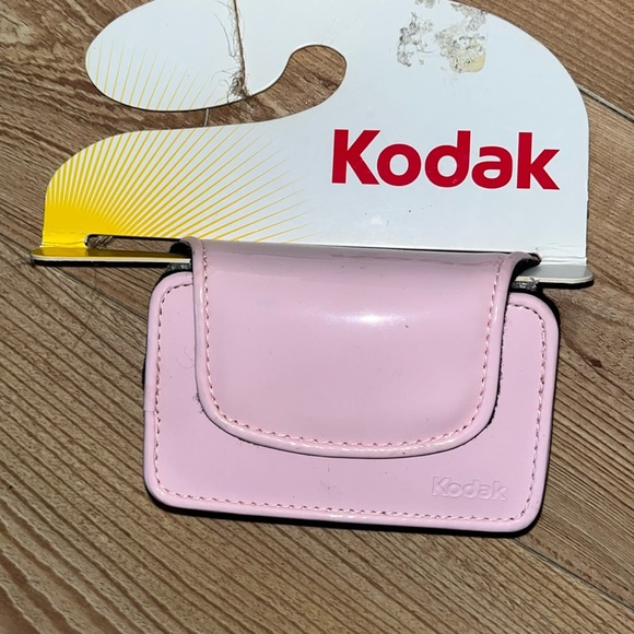 Kodak | Cameras, Photo & Video | Kodak Chic Patent Camera Case In Pink ...